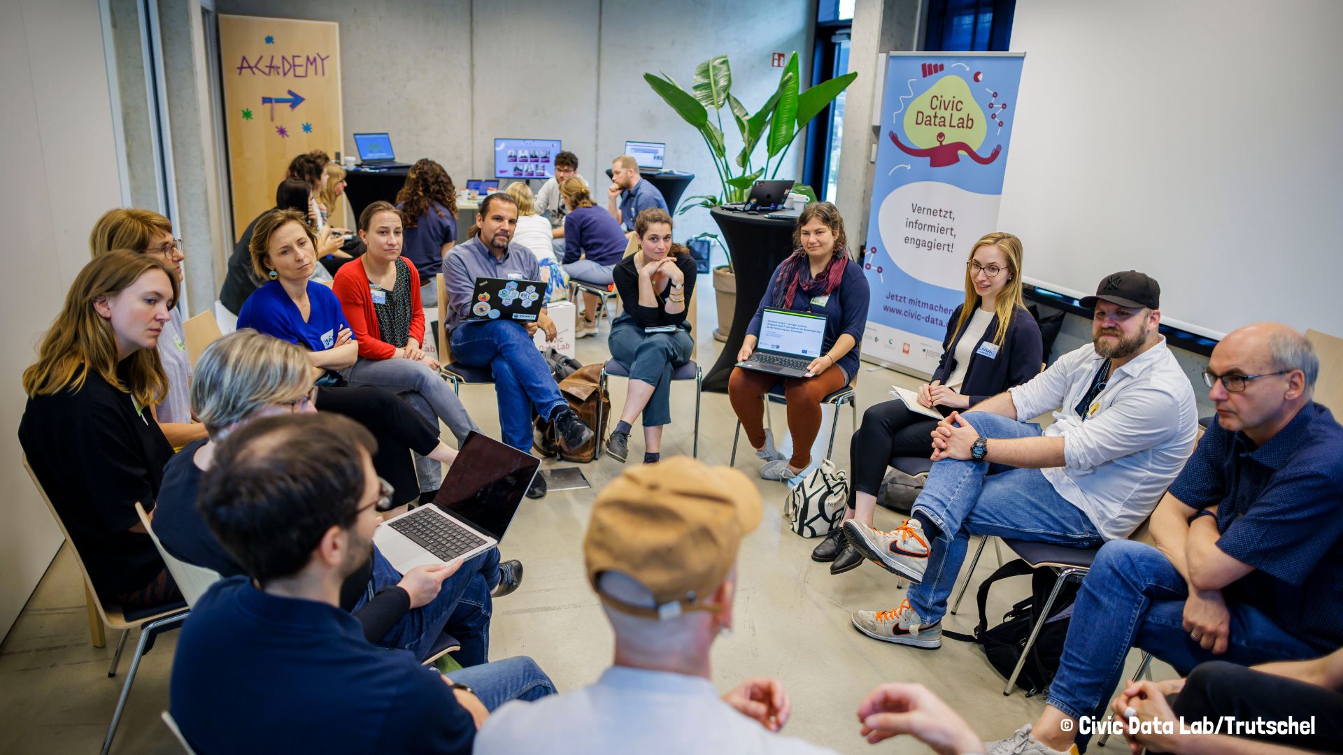 CorrelAid - Data4Good